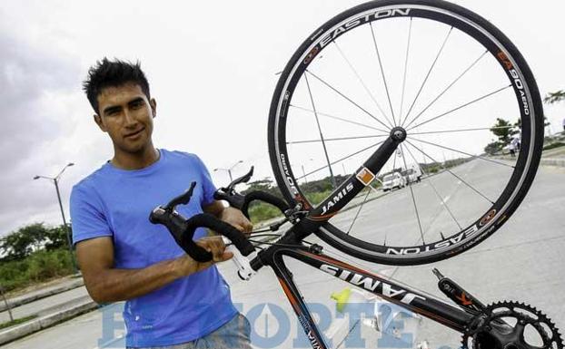Jonathan Narváez, el ciclista que llegó del cielo | El Diario Vasco