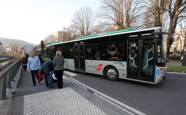 Goierri y Tolosaldea se suben a Lurraldebus | El Diario Vasco